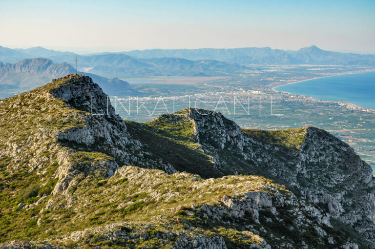 Circular y cumbre del Montgó por el Camí de la Colonia y Racó del Bou